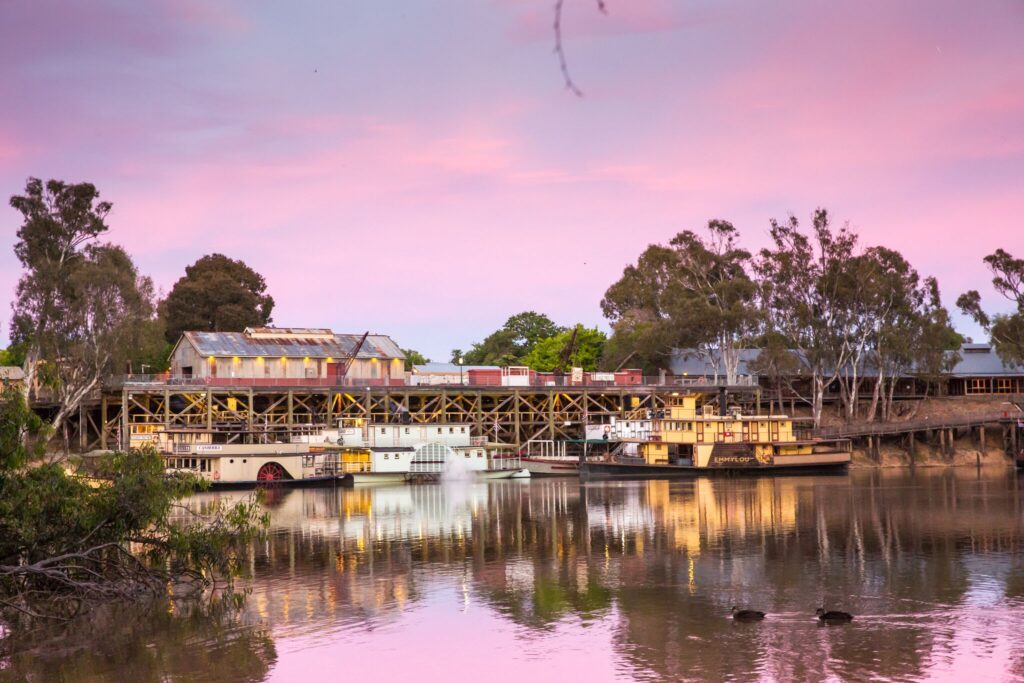 Echuca Moama - Murray River Paddlesteamers